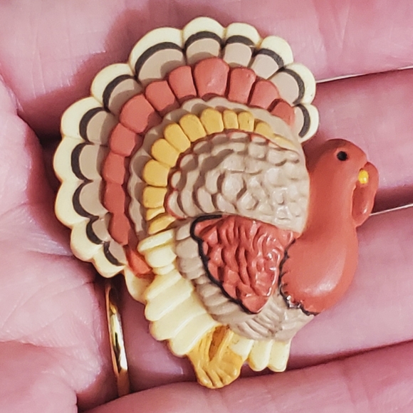 Hallmark | Jewelry | Vintage Tom Turkey Thanksgiving Brooch Pin ...
